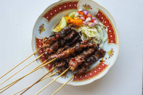 Ini Dia 7 Jenis Sate yang Ada di Indonesia - Diet Partner